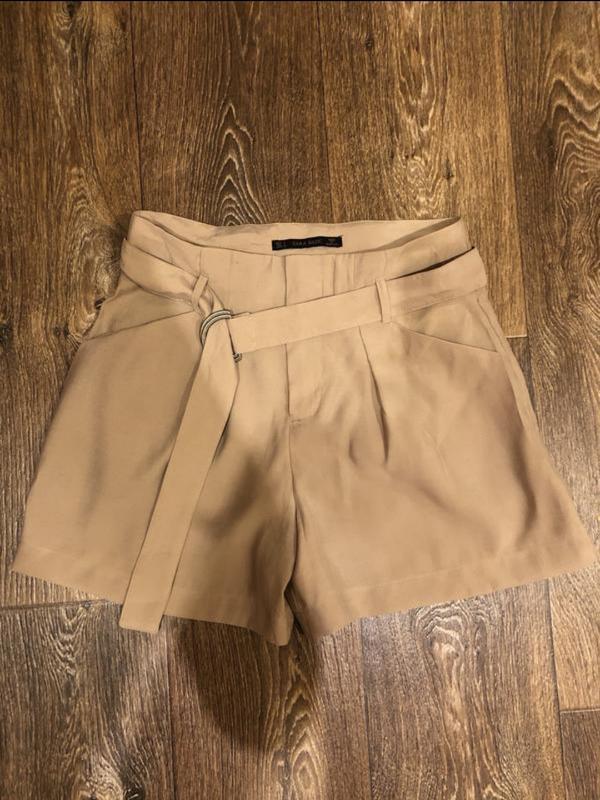 Стильные бежевые брючные шорты с поясом zara: цена 225 грн - купить ...