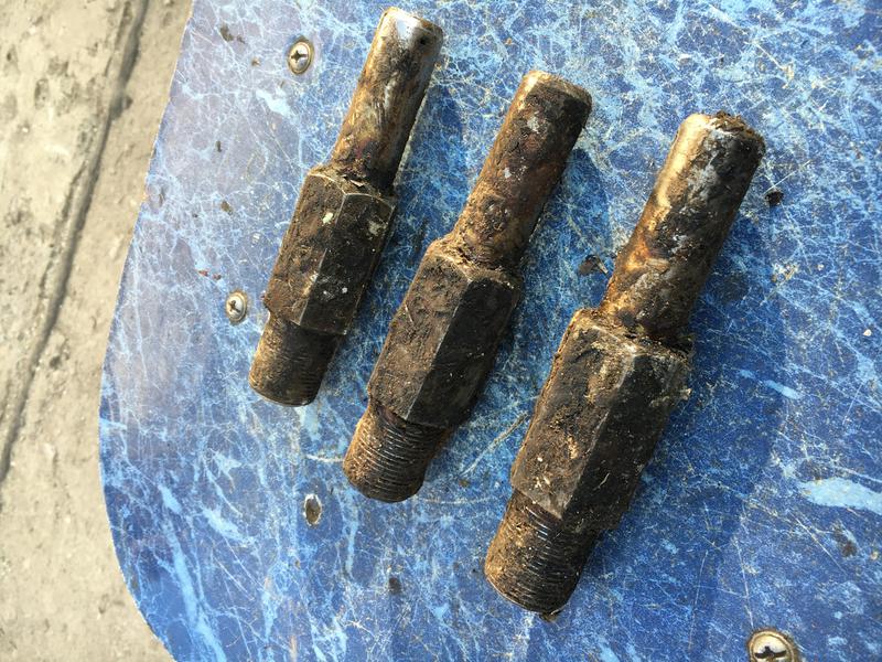 Ось колодки тормоза трактора ДТ-75 77.36.125 новая идеал СССР: цена 405 ...