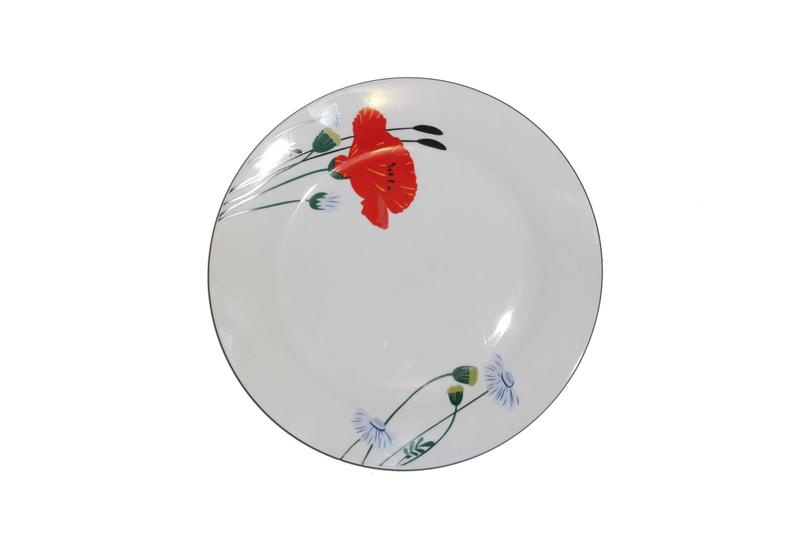 Кругла обідня тарілка, порцеляна, 19 см - 30 грн, купити на ІЗІ (47861983)