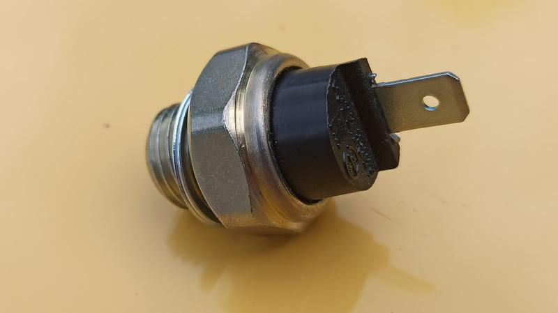 Датчик давления масла Ваз 2101 (на лампочку) Пенза - 89 ₴, купить на ...