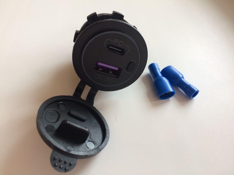 Автомобильная USB зарядка QC 3.0, Type-C розетка в авто 12V - 24V: цена ...