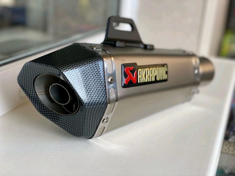Прямоток на мотоцикл, Акрапович, Akrapovic, Прямоточный глушитель ...