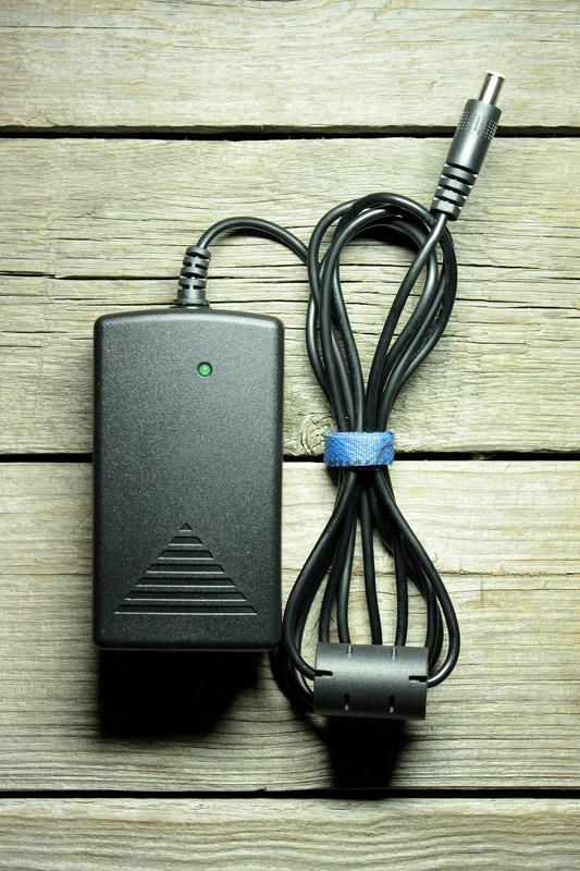 Блок Питания для Монитора LG SWITCHING ADAPTER DSA-0421S-12 1 42 ...
