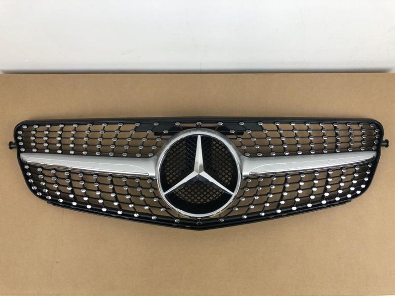 Защита радиатора mercedes c63 amg w205 Оригинал a2055241230