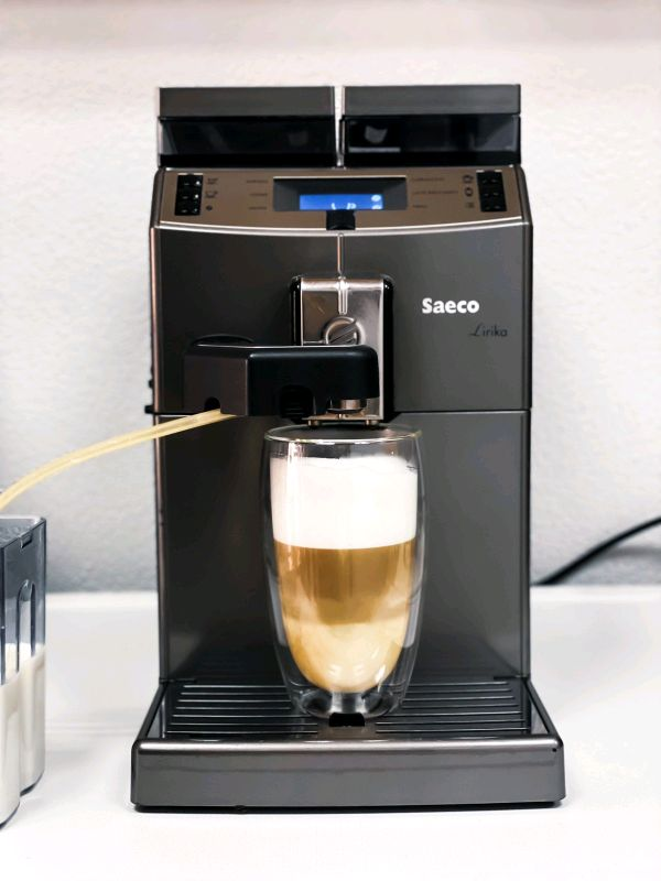 ТОП!!! Кофемашина Saeco Lirika One Touch Cappuccino: цена 8900 грн ...