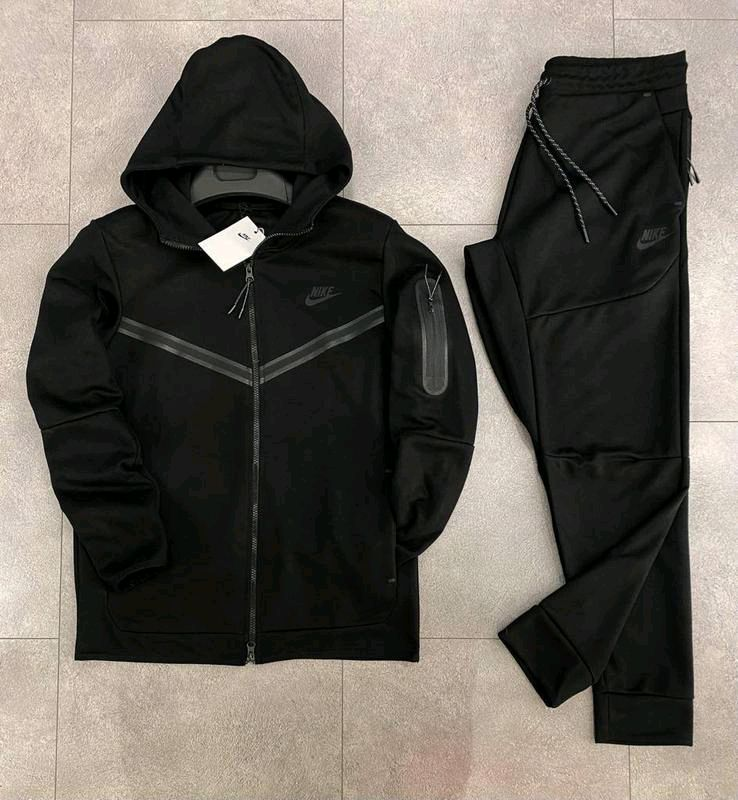 Спортивный костюм Nike Tech Fleece: цена 2600 грн - купить Спортивная ...