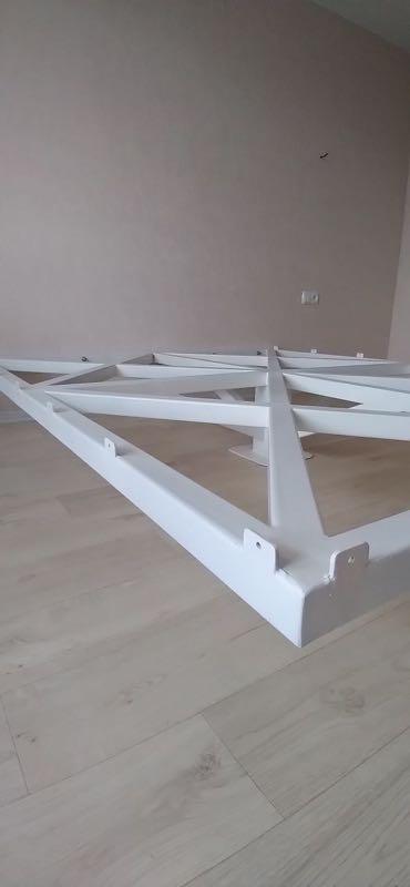 Парящая кровать под заказ: цена 12500 грн - купить Кровати на ИЗИ | Украина
