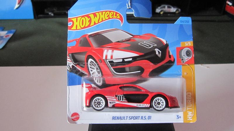 Машинка Хот Вилс Hot Wheels Renault Sport цена 123 грн купить