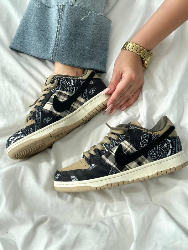 Кроссовки nike dunk low travis scott: цена 2450 грн - купить Кеды ...