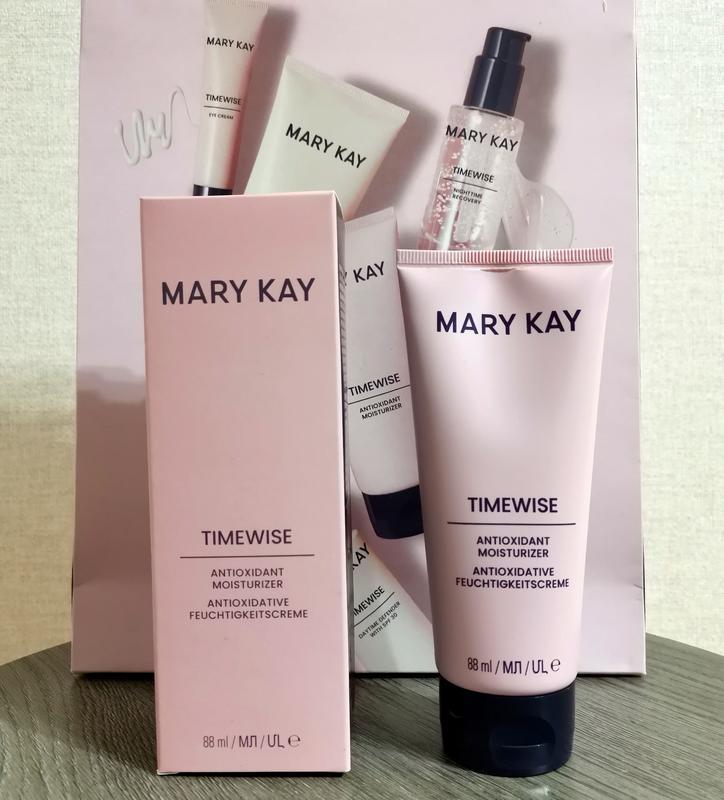 Зволожувальний засіб з антиоксидантами для сухої шкіри Mary Kay: цена ...