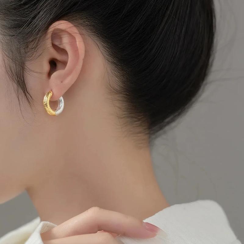 Серьги в стиле бренда боттега венета: цена 299 грн - купить Украшения ...