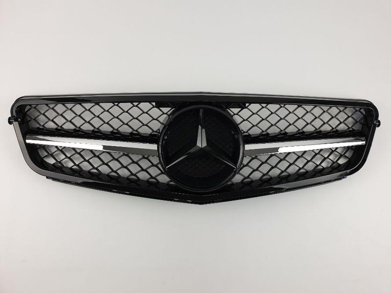 Защита радиатора mercedes c63 amg w205 Оригинал a2055241230
